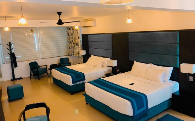 How to Identify Hidden Cameras in Restrooms and Hotels – Perfectway.me