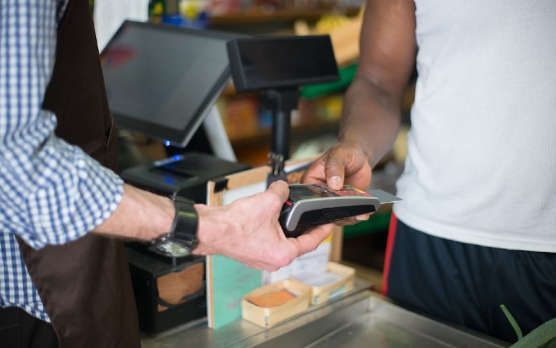These 4 Self-Checkout Mistakes Are Putting You at Risk – Perfectway.me