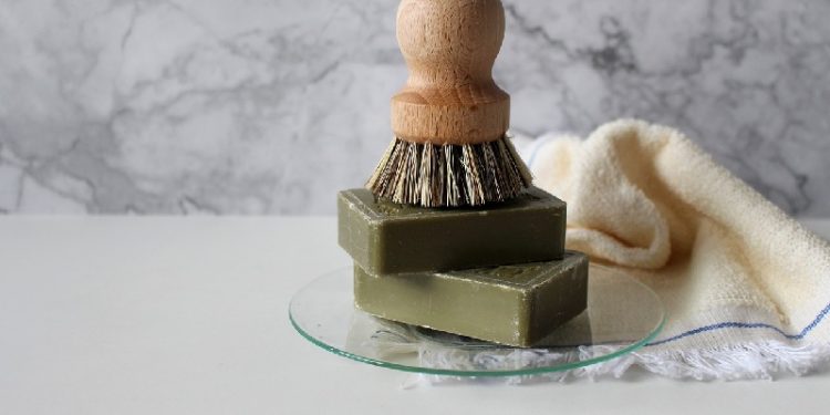 Kitchen Cleaning Will Be Easier If You Mix Coca Cola and Soap ...