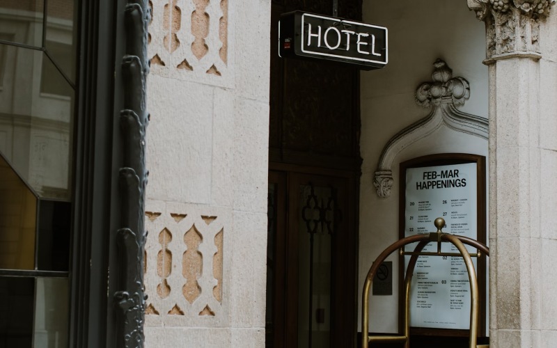 10 Safety Hazards to Watch Out for During Your Hotel Stay – Perfectway.me